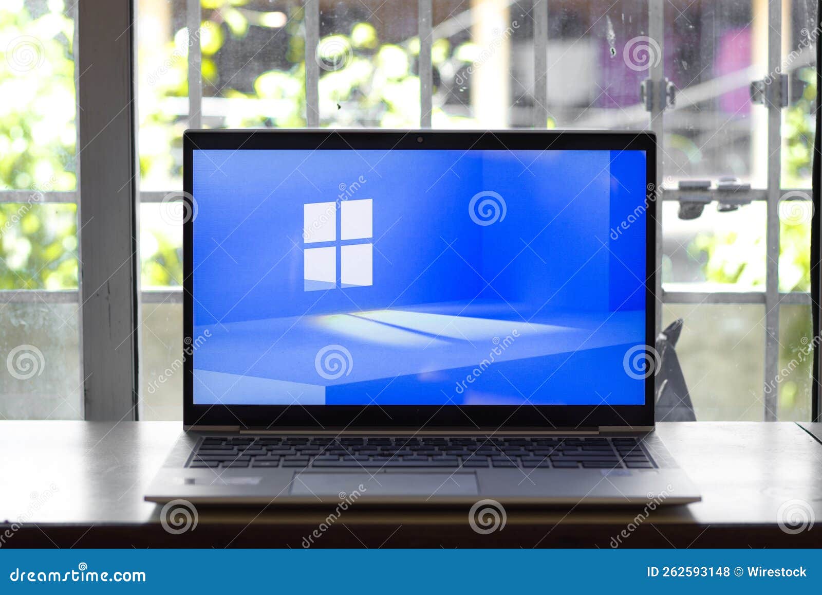 Windows 11 Logo on Laptop Screen Stock Image. Editorial Stock Photo ...