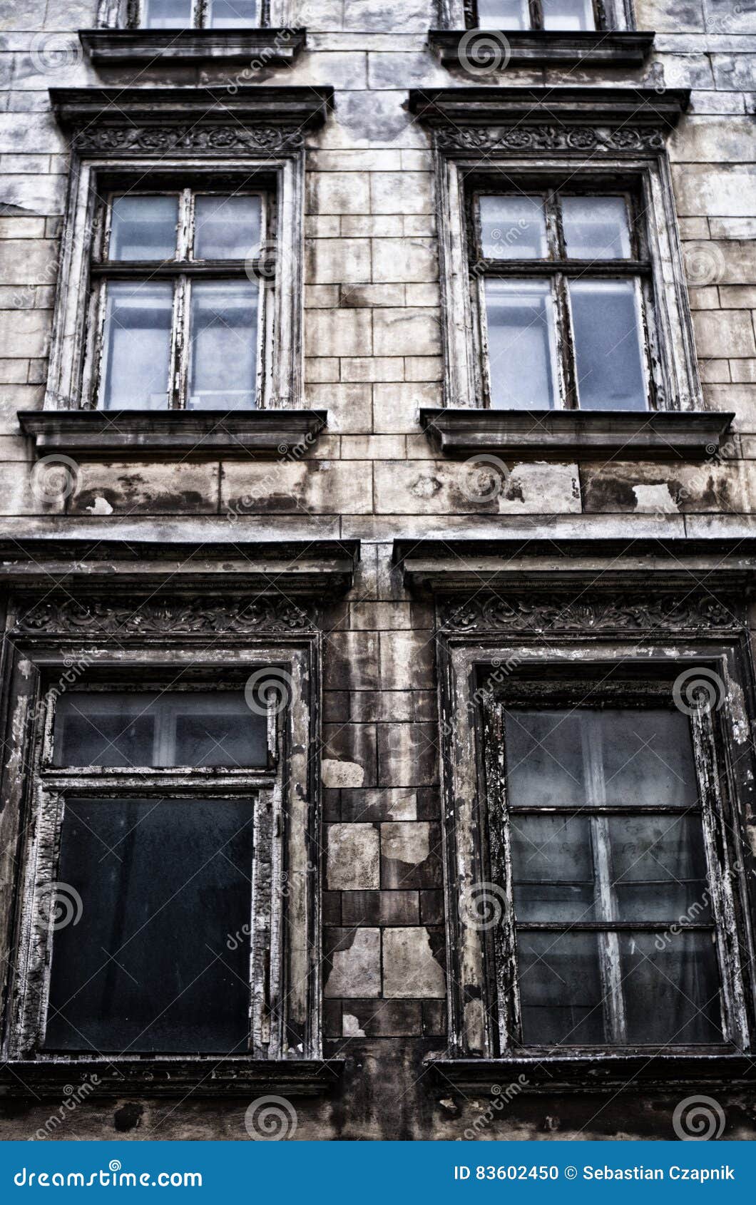 Old Creepy Haunted House With Dark Horror Atmosphere And Scary Details ...