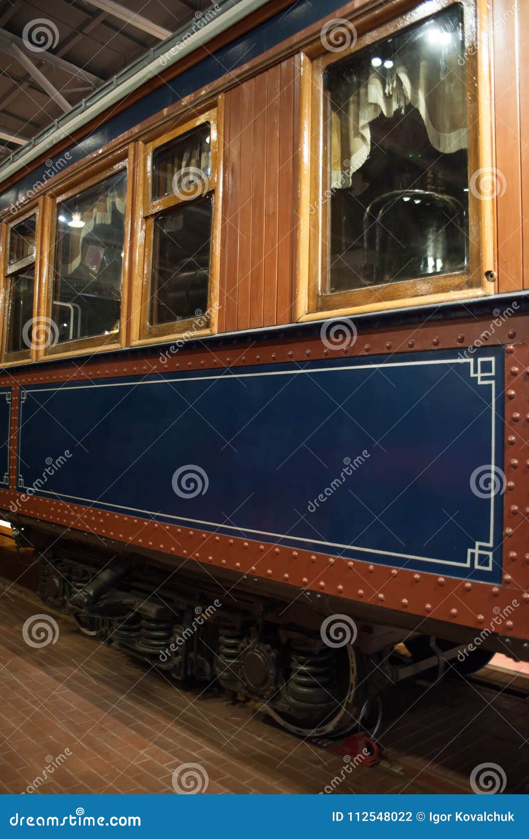 Windows of old train stock photo. Image of pattern, stop - 112548022