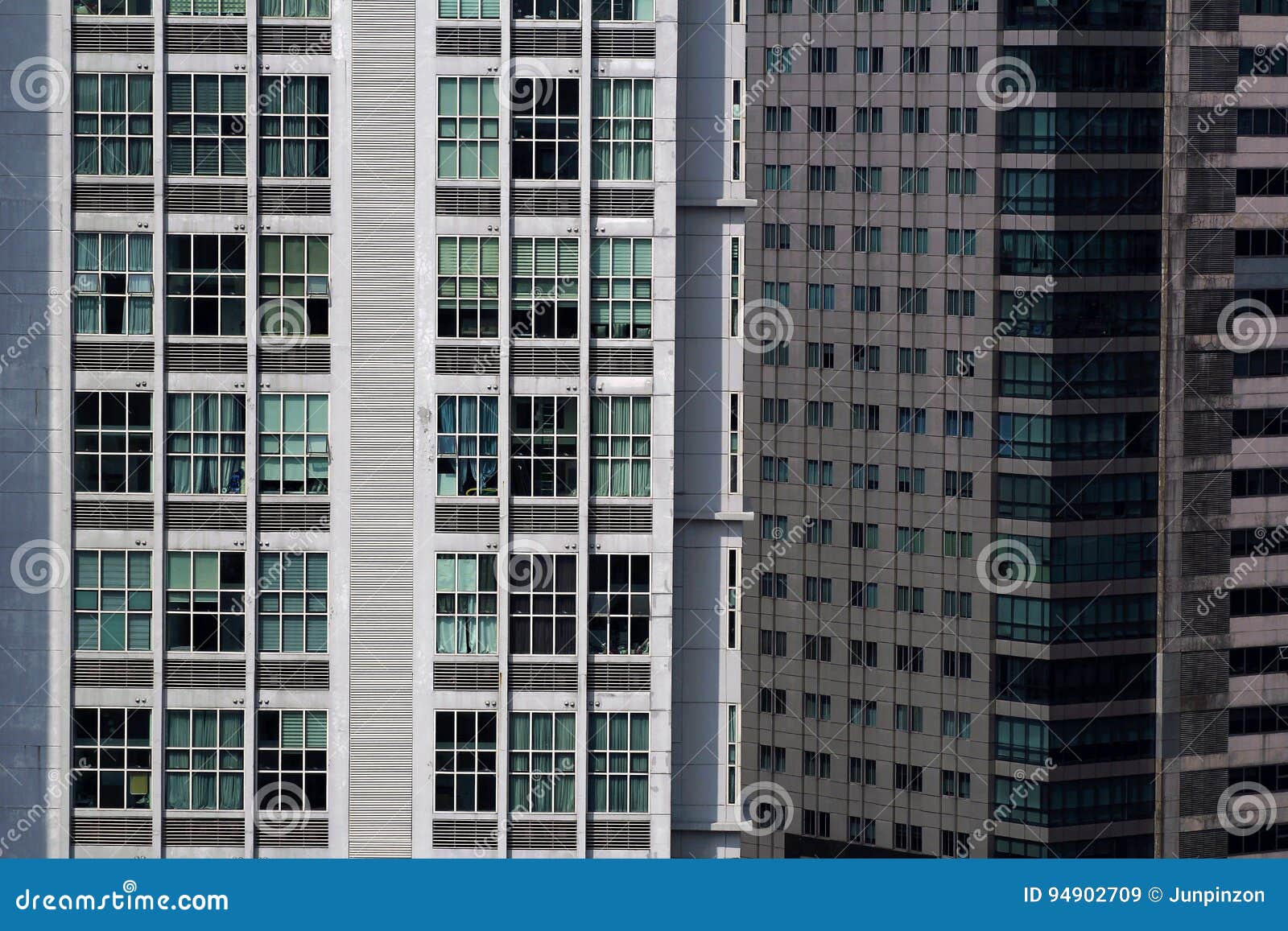 Windows of a skyscraper editorial stock image. Image of gray - 94902709