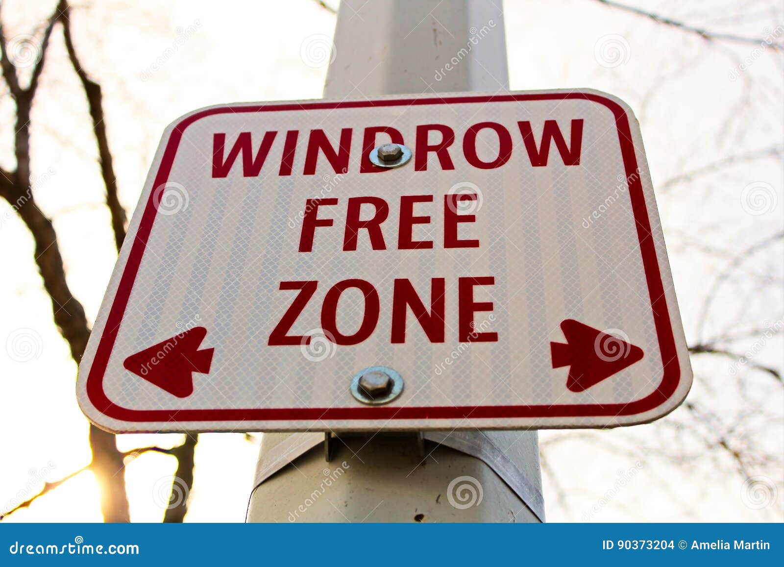 Windrow Free Zone Sign in the City Stock Photo - Image of drive, clear ...