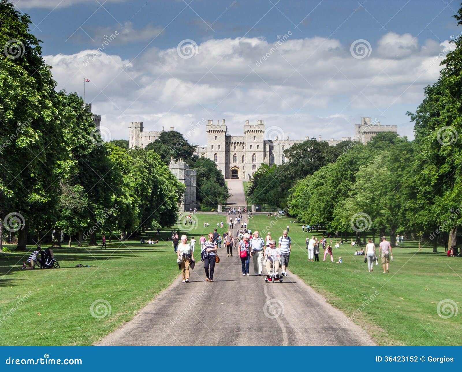 Windsor Castle - the Long Walk Editorial Photography - Image of ...