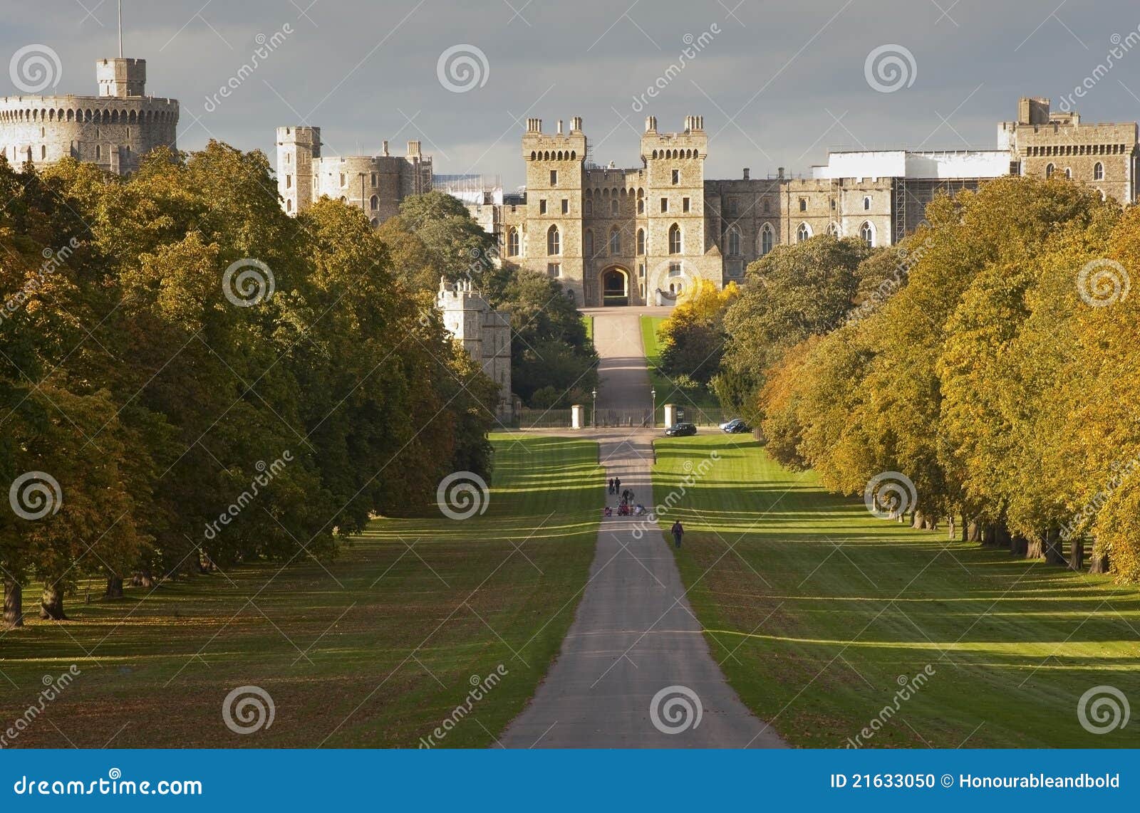 Windsor Castle Viewed Along Long Walk Stock Photo - Image of medieval ...