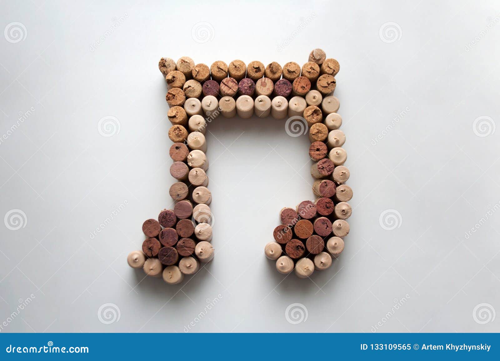 Wine Corks Music Note Composition Stock Image - Image of note, pattern ...