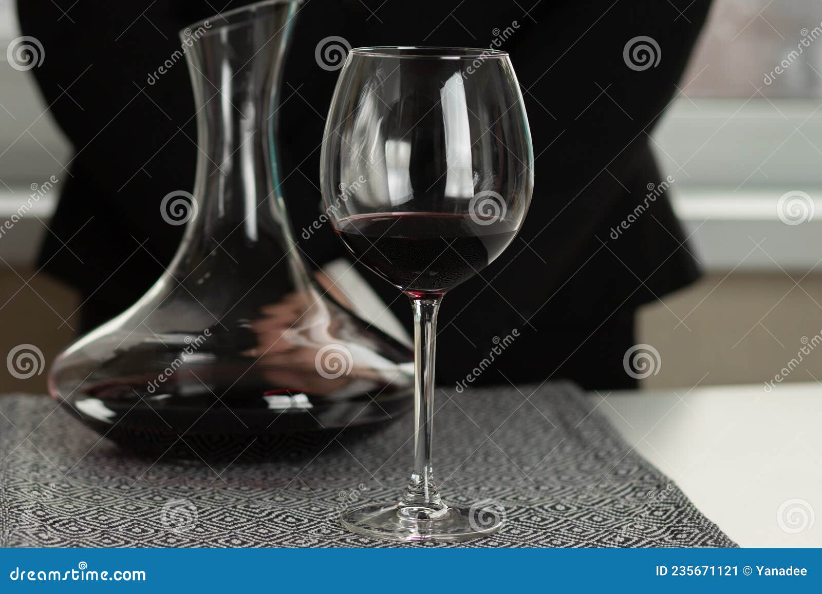 Wine Decantation Process of Oxygenation, Aeration, Cleaning from ...