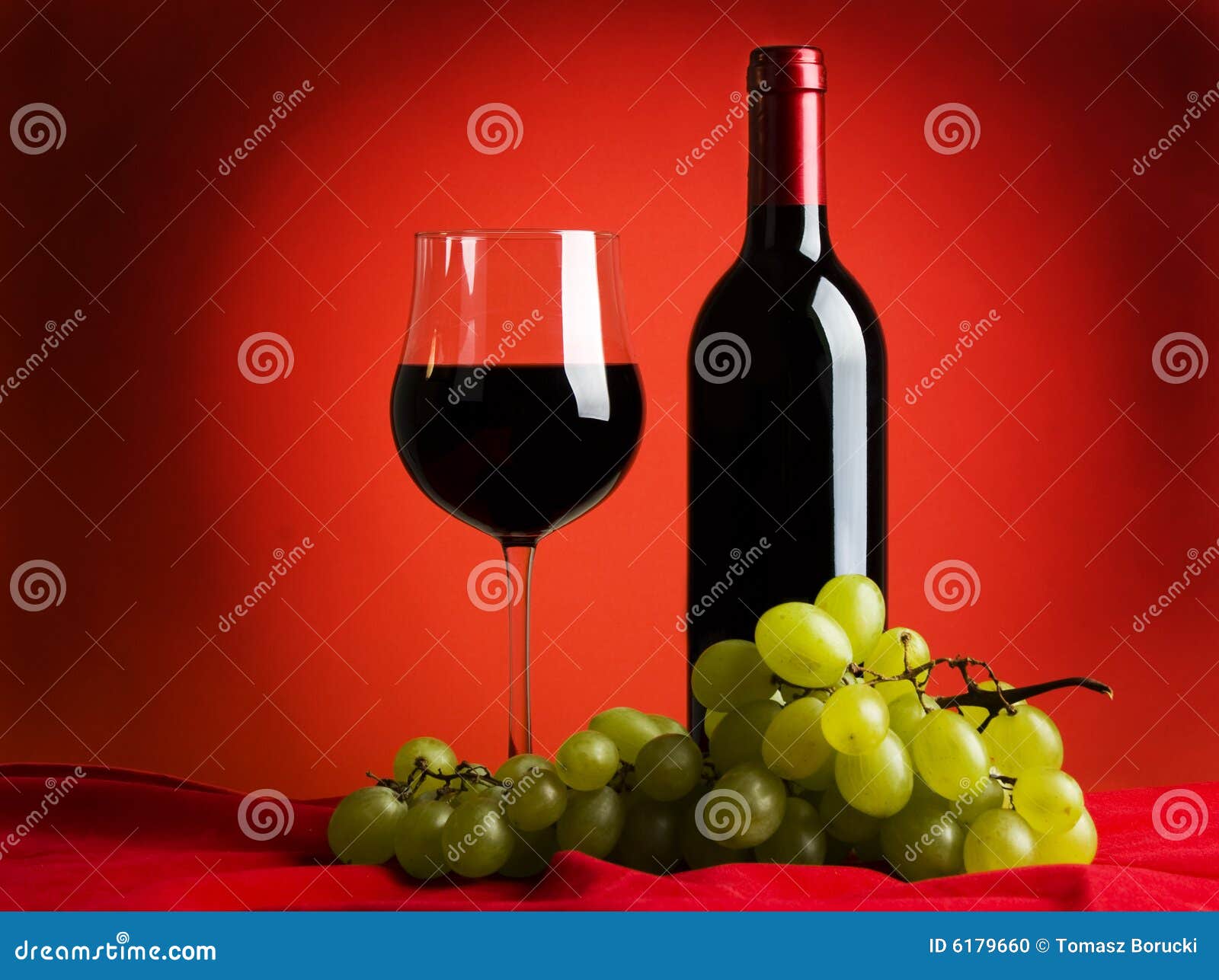 Wine,glass,and grapes stock photo. Image of glass, studio - 6179660