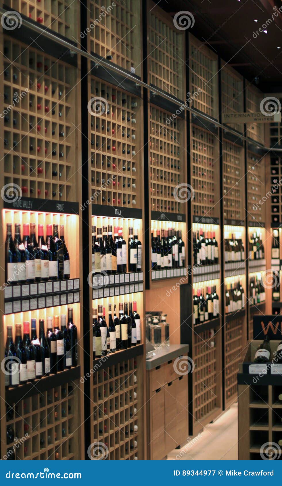 Wine store editorial photography. Image of retail, bottle - 89344977
