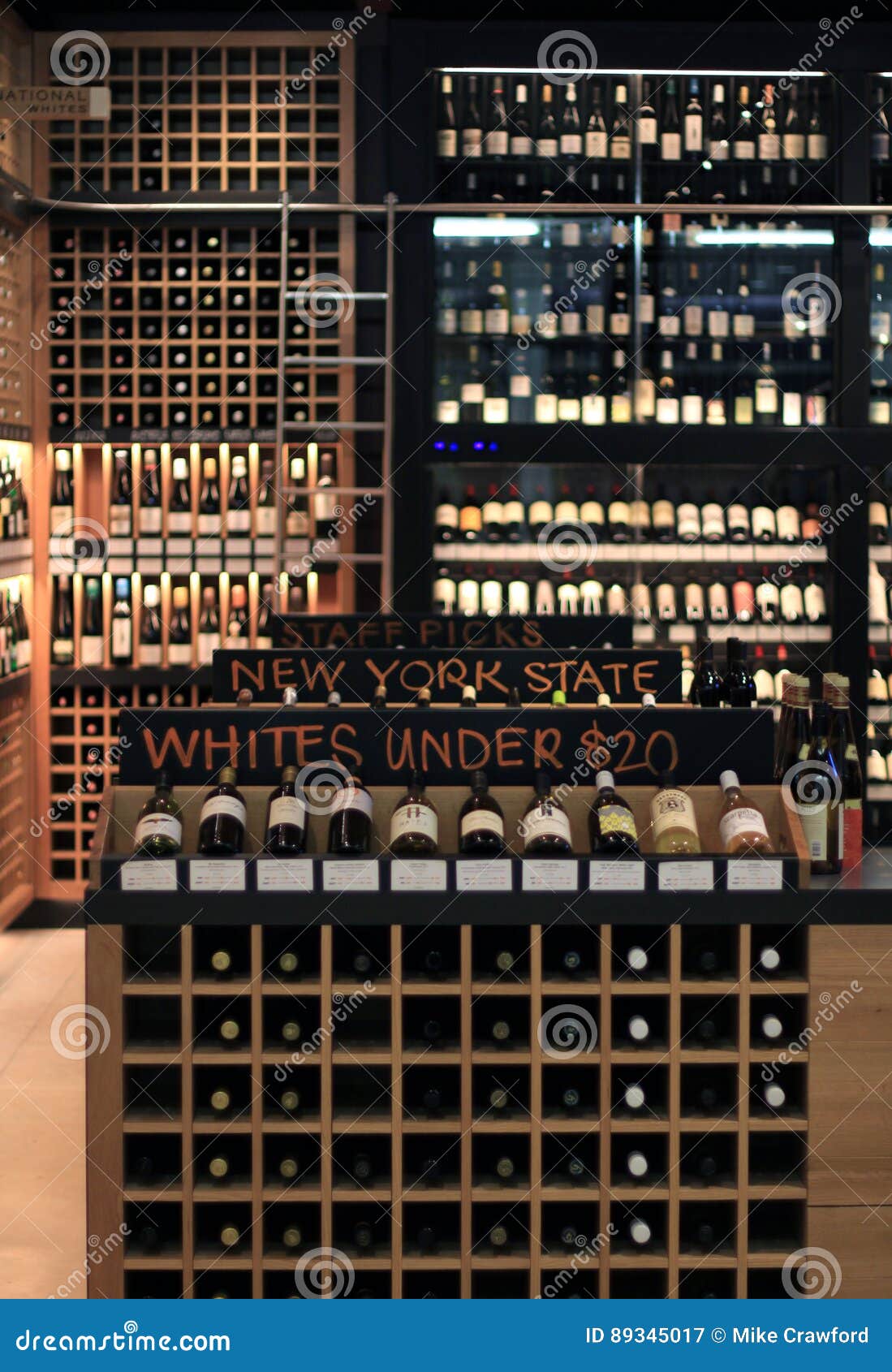 Wine store editorial photography. Image of organize, beer - 89345017