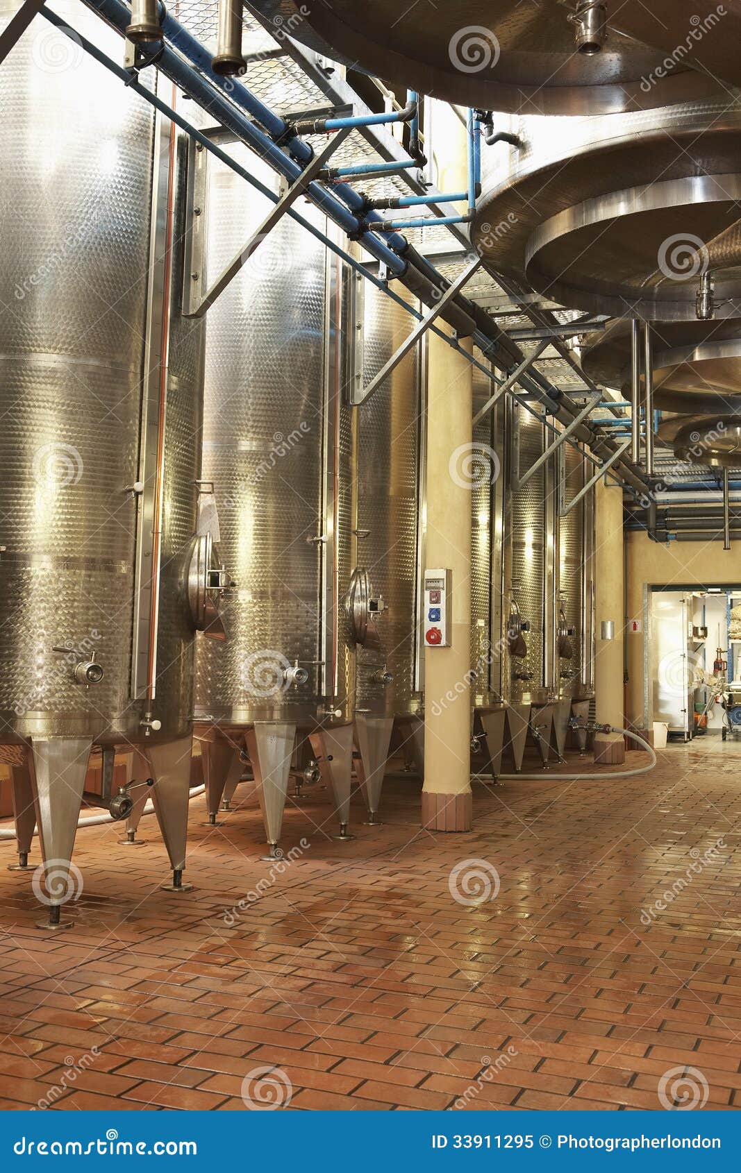 Wine Vats Inside the Winery Stock Image - Image of drink, pipe: 33911295