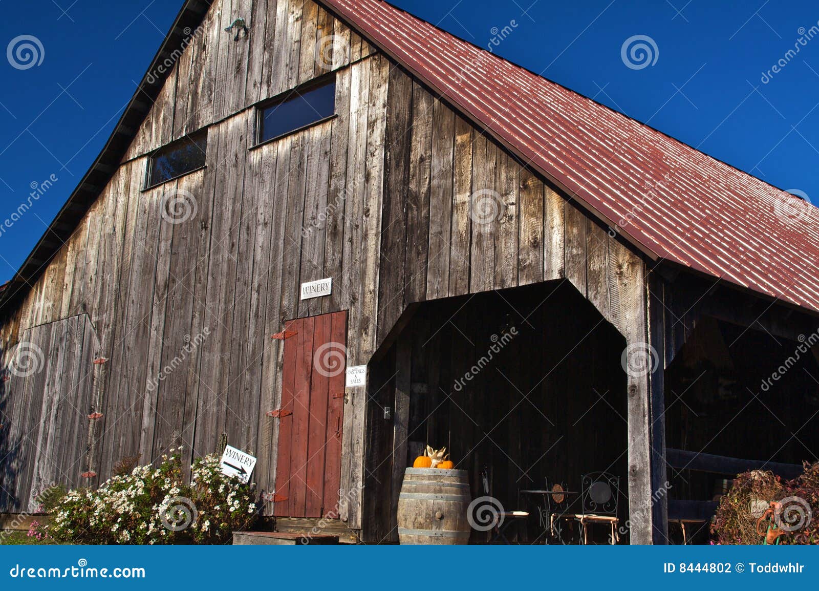 Winery Barn stock photo. Image of pumkins, wine, picnic - 8444802