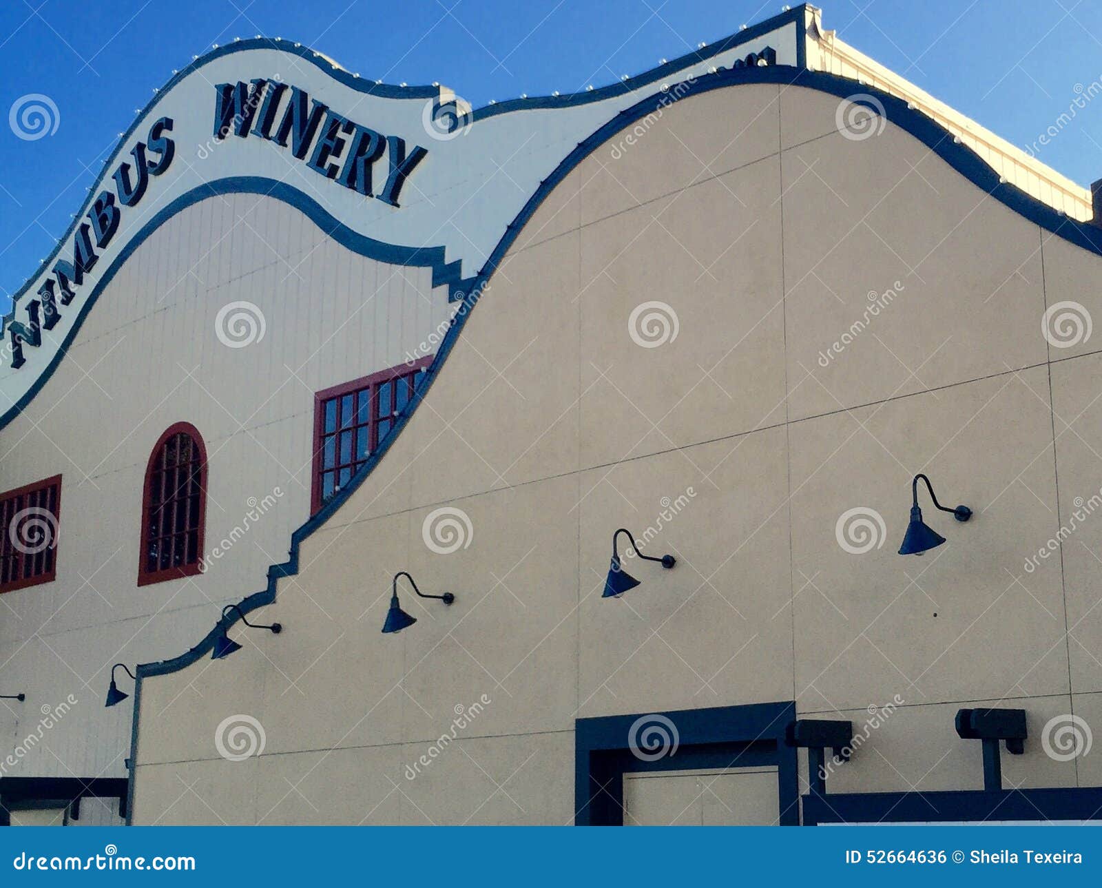 Winery editorial photo. Image of nimbus, architexture - 52664636