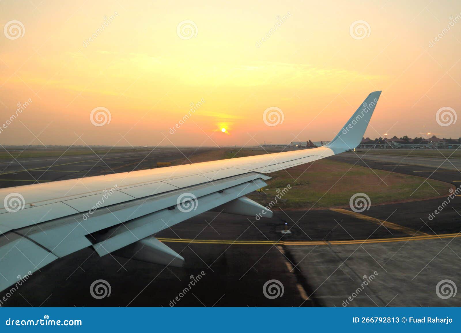 Wing Tip Airplane and Clouds Stock Image - Image of light, morning ...