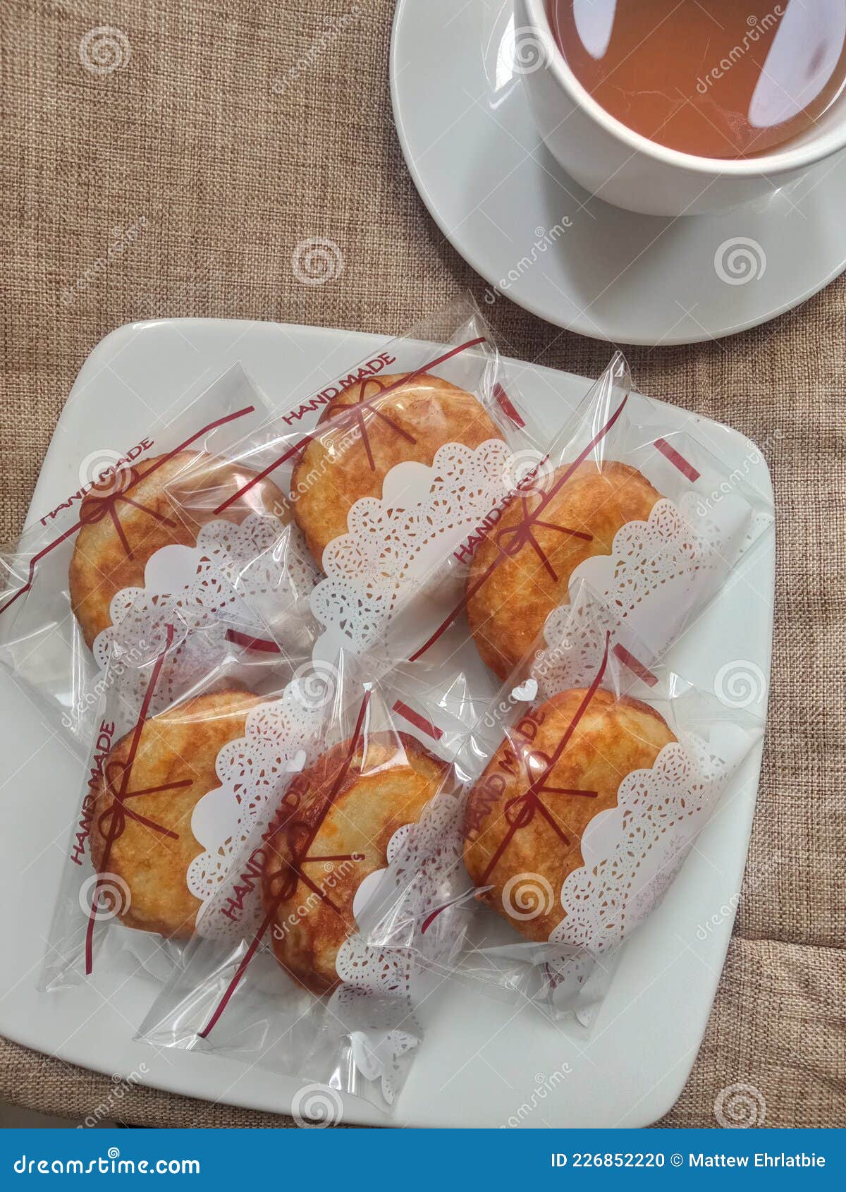 Wingko Babat Semarang editorial image. Image of baking - 226852220