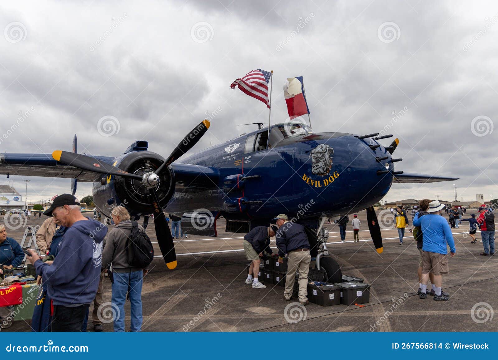 B-25 Mitchell Bomber "Devil Dog" Editorial Stock Image - Image of ...