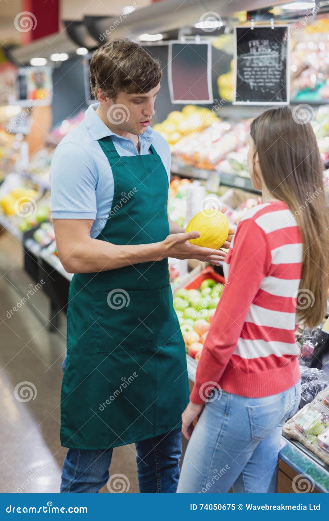 Winkel Het Hulp Adviseert Geven Aan Een Klant Stock Afbeelding - Image ...