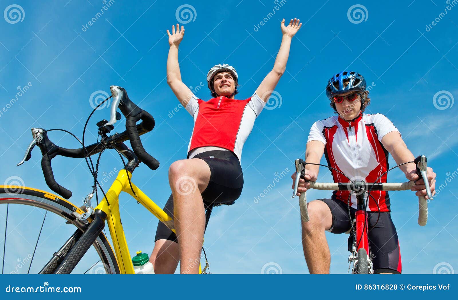 Winnende fietser stock foto. Image of duurzaamheid, foto - 86316828