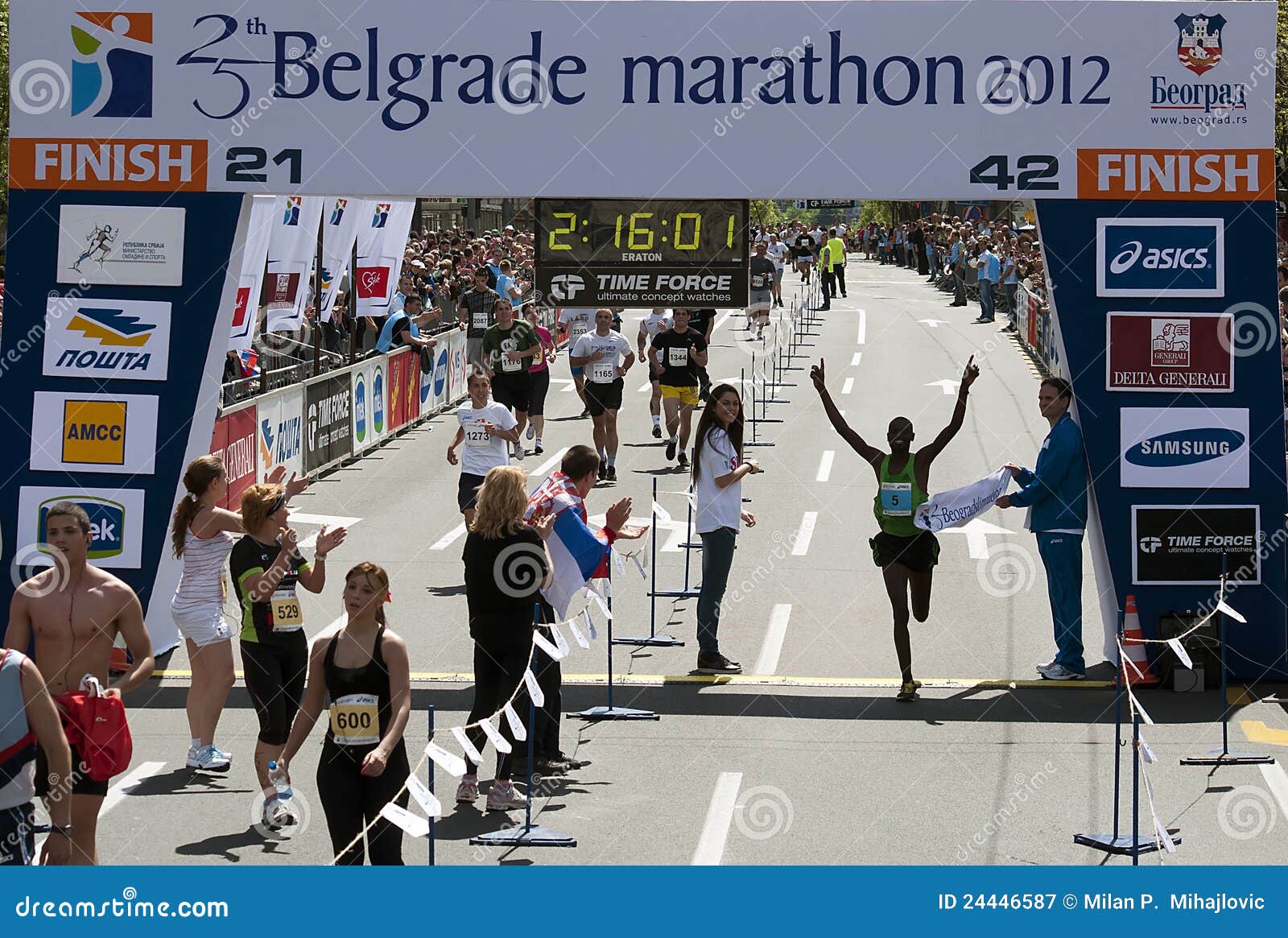 The winner of the marathon editorial photography. Image of event - 24446587
