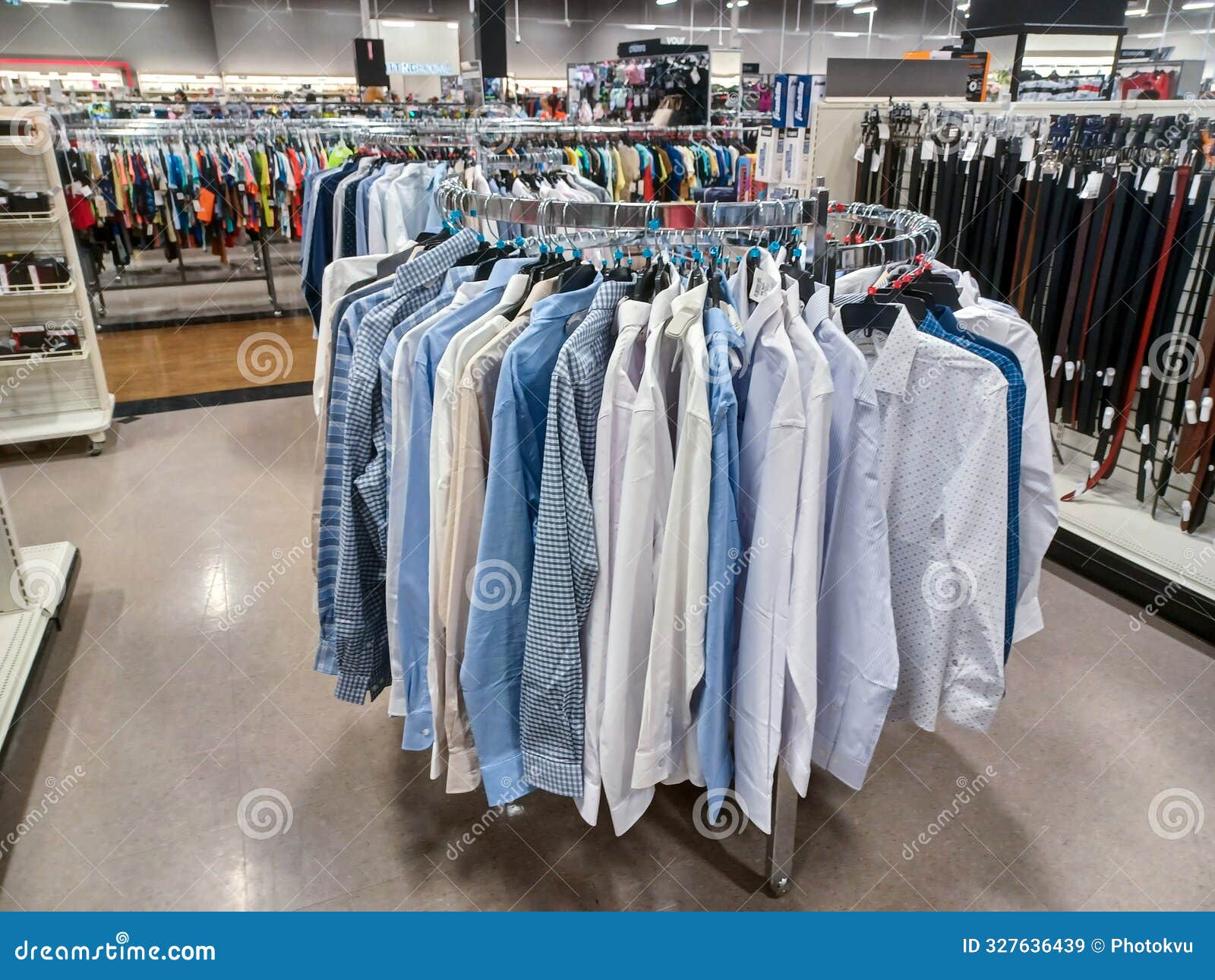 Winners Store Interior View Editorial Stock Image - Image of american ...