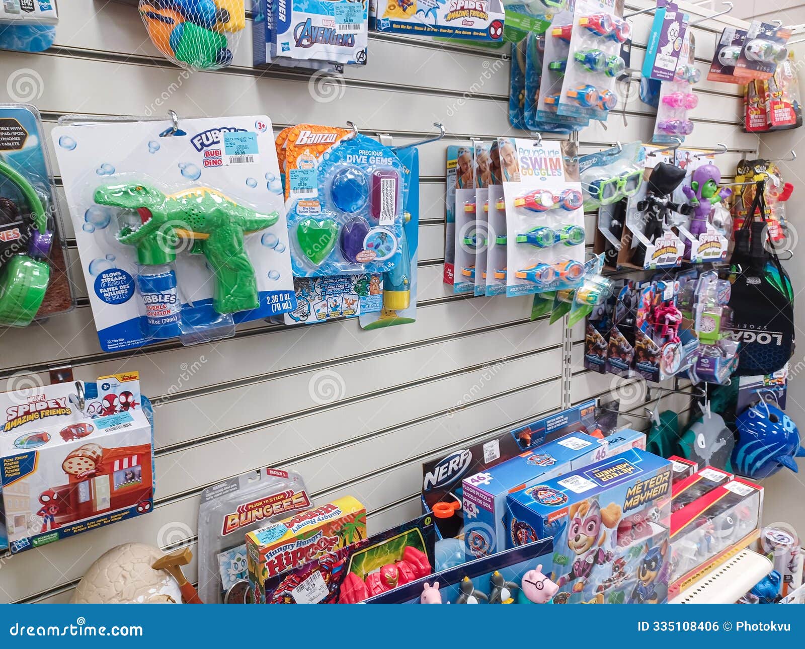 Winners Store Interior View Editorial Photo - Image of american, market ...