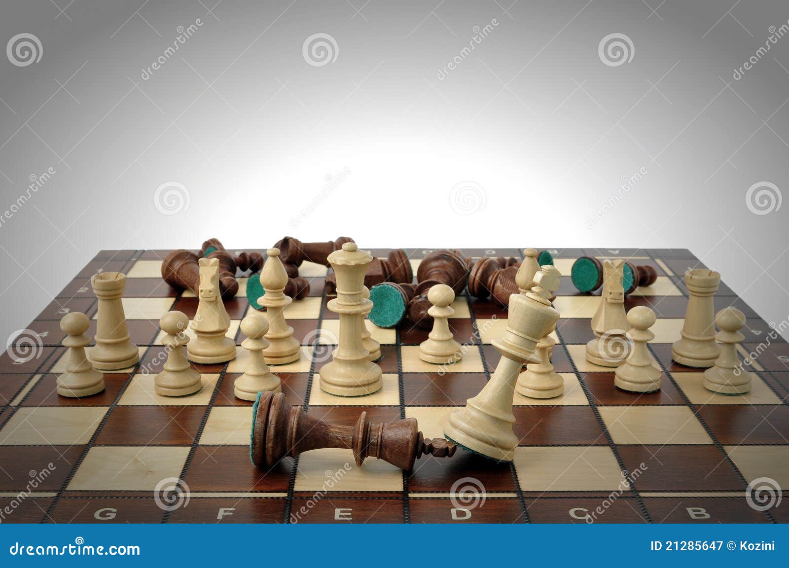 Winning chess game stock image. Image of chess, chessboard - 21285647