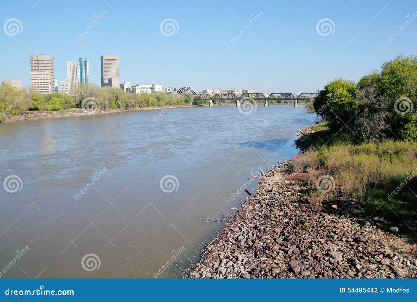 Winnipeg and the Red River stock photo. Image of downtown - 54485442