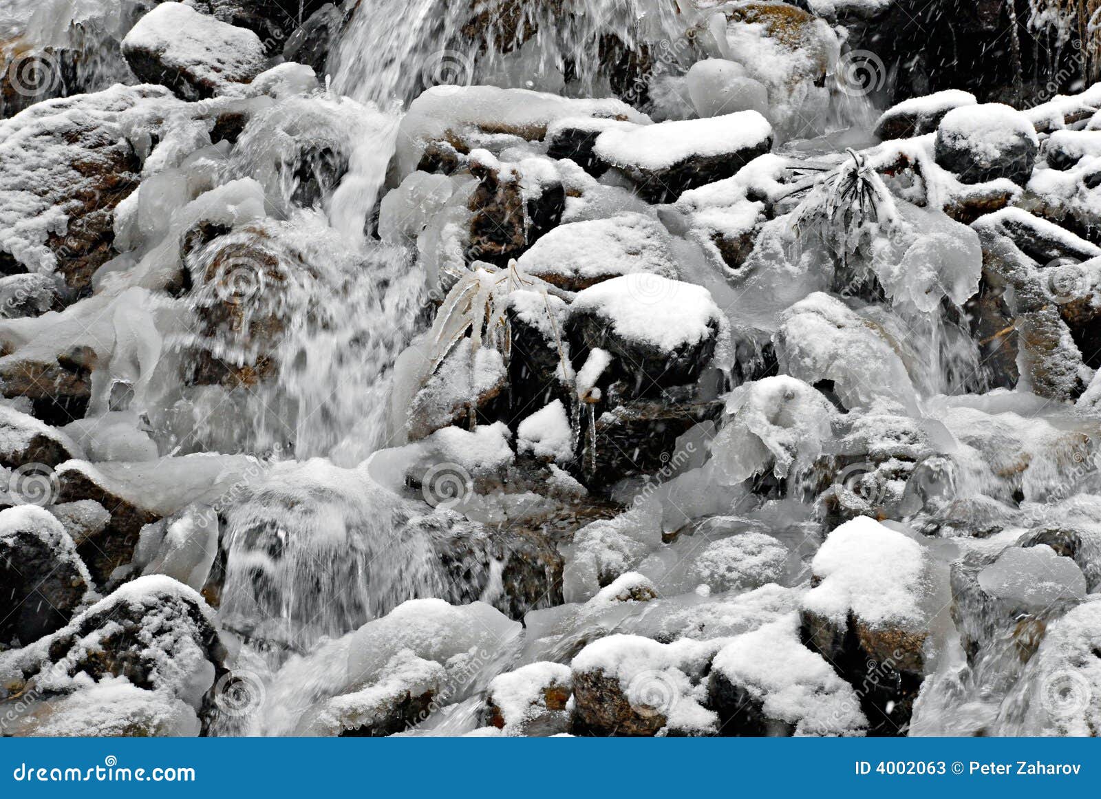 Winte falling water stock image. Image of speed, falling - 4002063