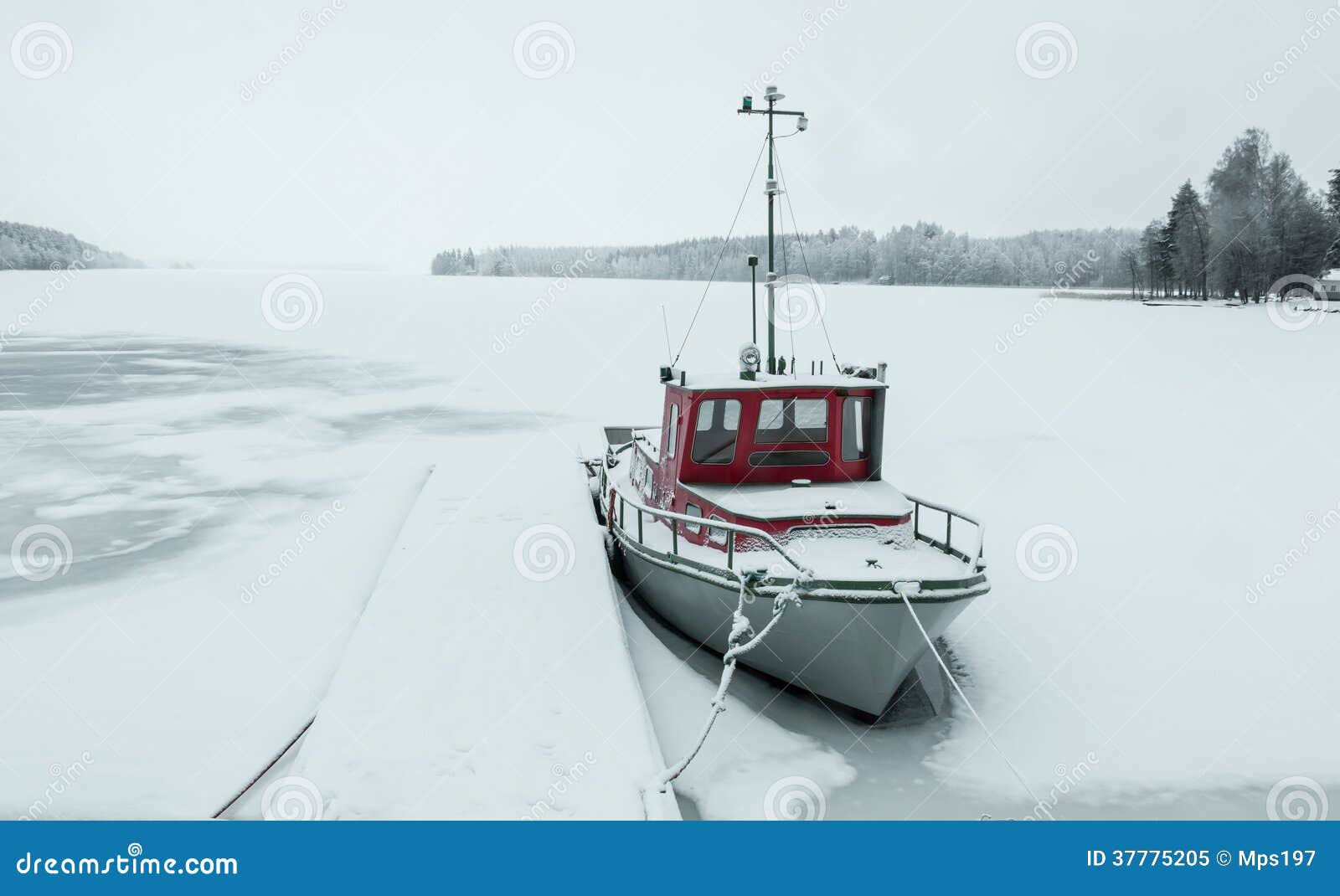Winter boat stock image. Image of frozen, landscape, woods - 37775205