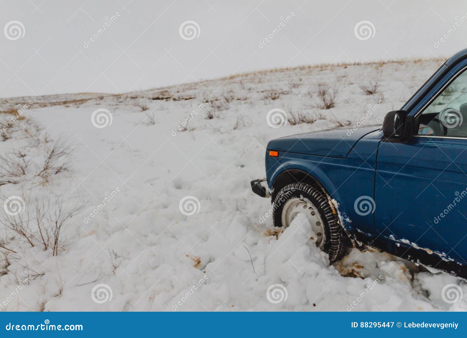 Winter car in snow stock image. Image of fast, scenic - 88295447