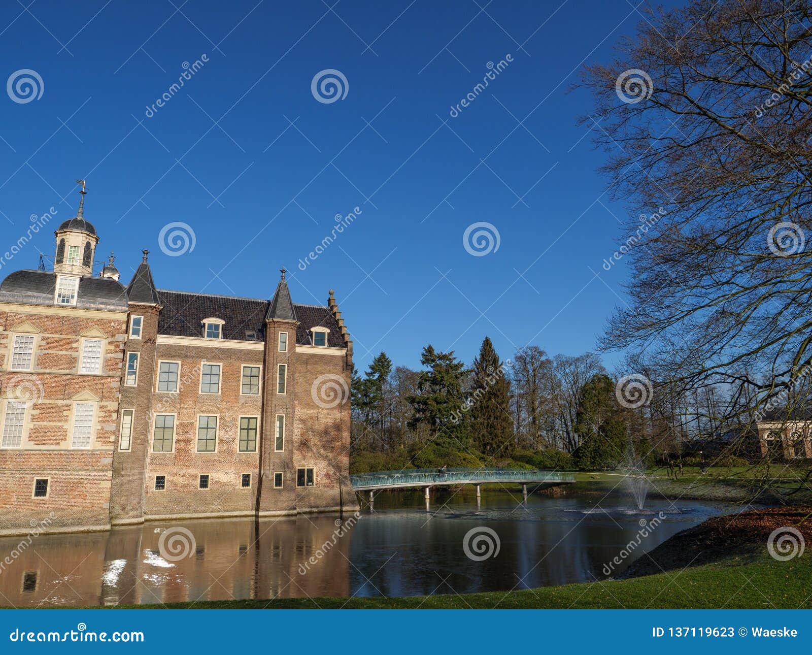 The Castle of Ruurlo in the Netherlands Stock Image - Image of tower ...