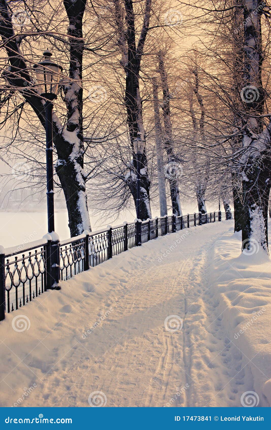 Winter cityscape stock image. Image of path, sidewalk - 17473841