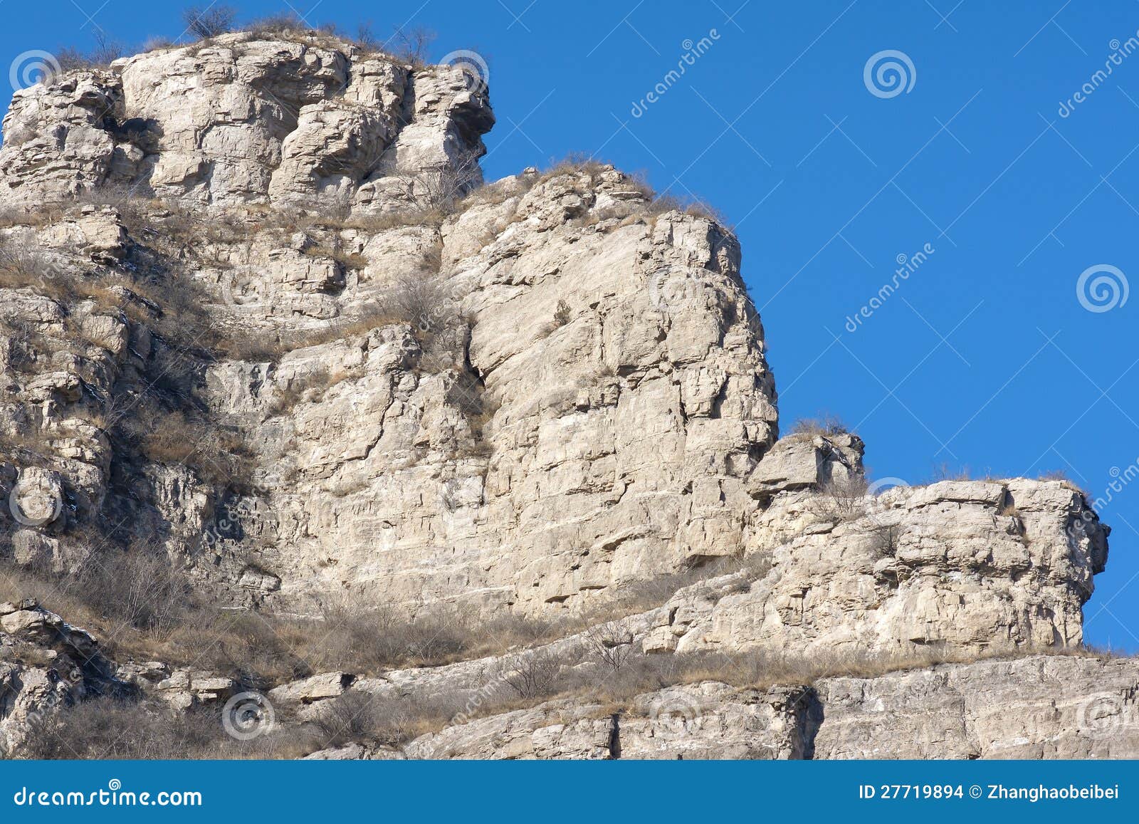 Winter cliff stock photo. Image of scarp, rock, barranca - 27719894