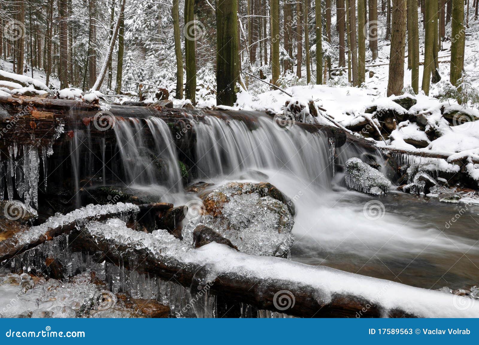 Winter creek stock image. Image of creek, cold, park - 17589563