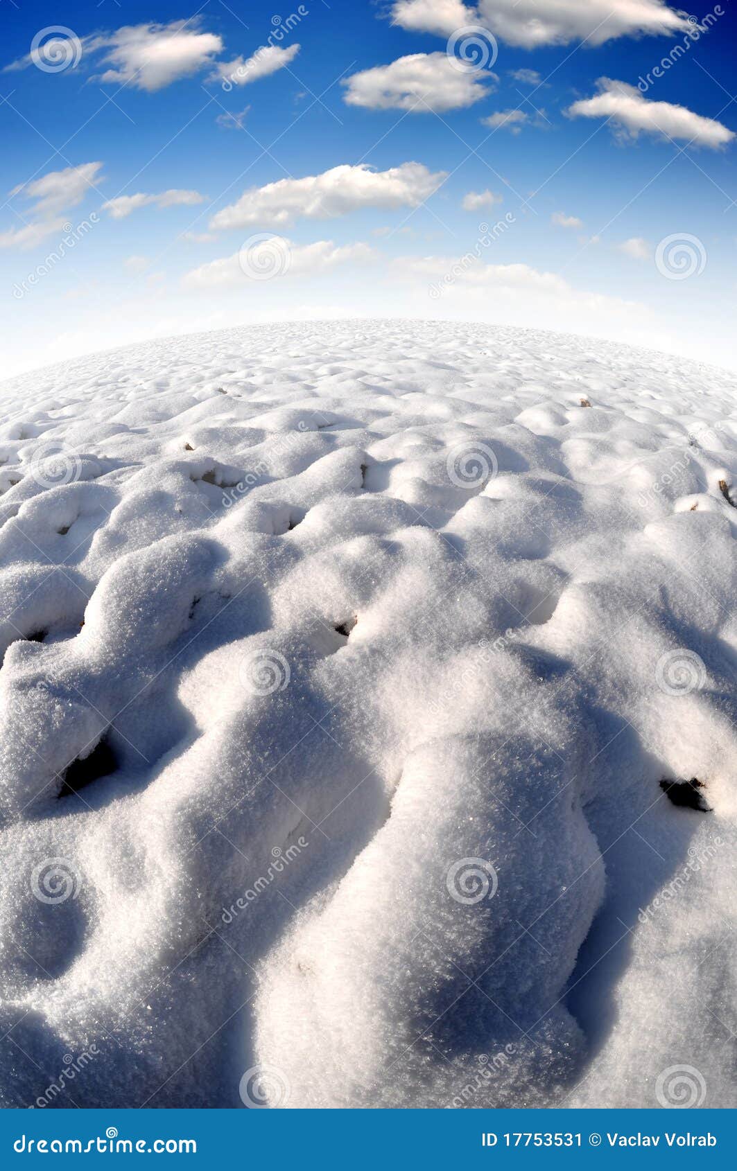 Winter field stock image. Image of land, gentle, horizon - 17753531