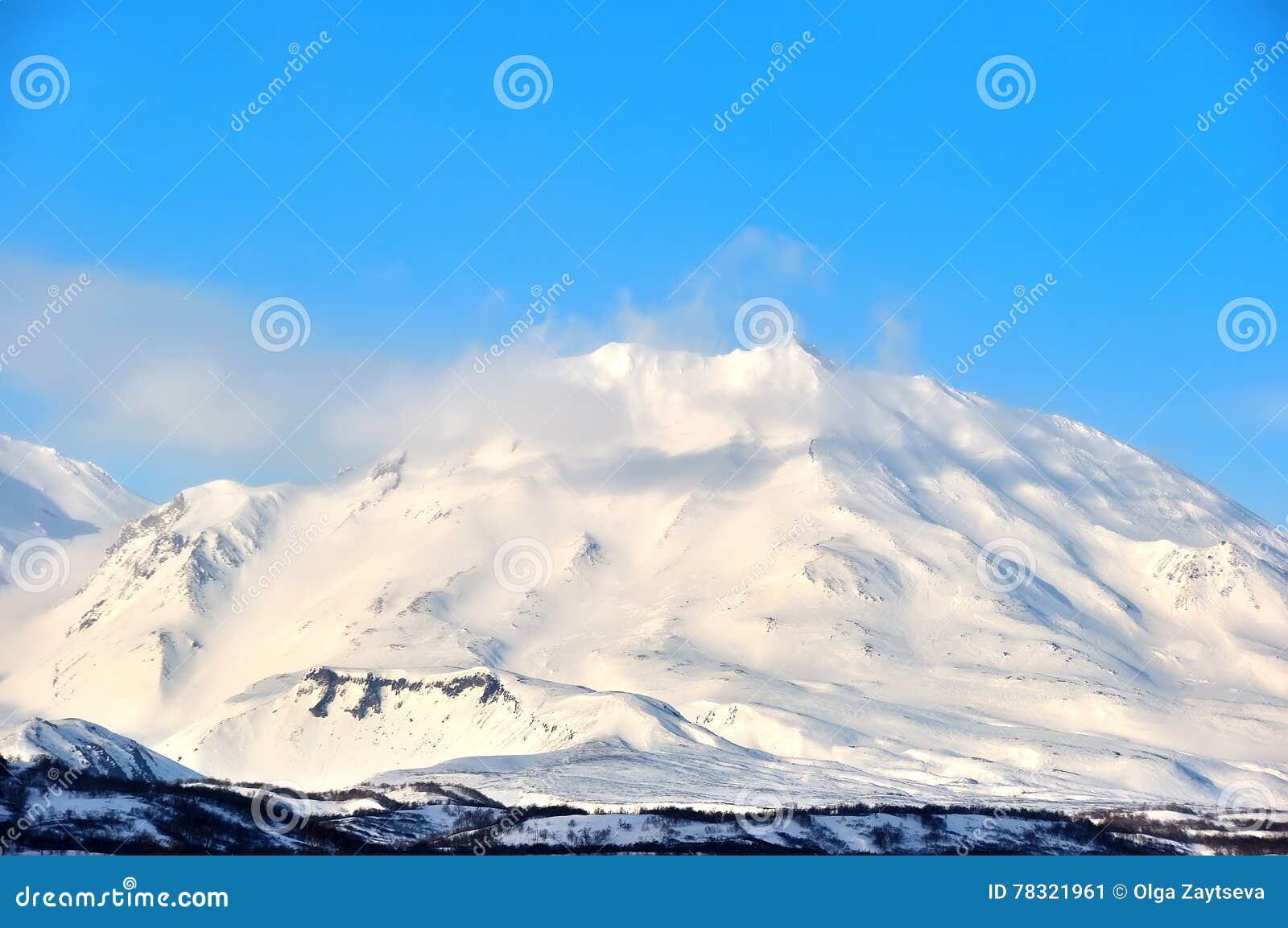 Winter Landscape with Volcano Stock Image - Image of glacier, clear ...