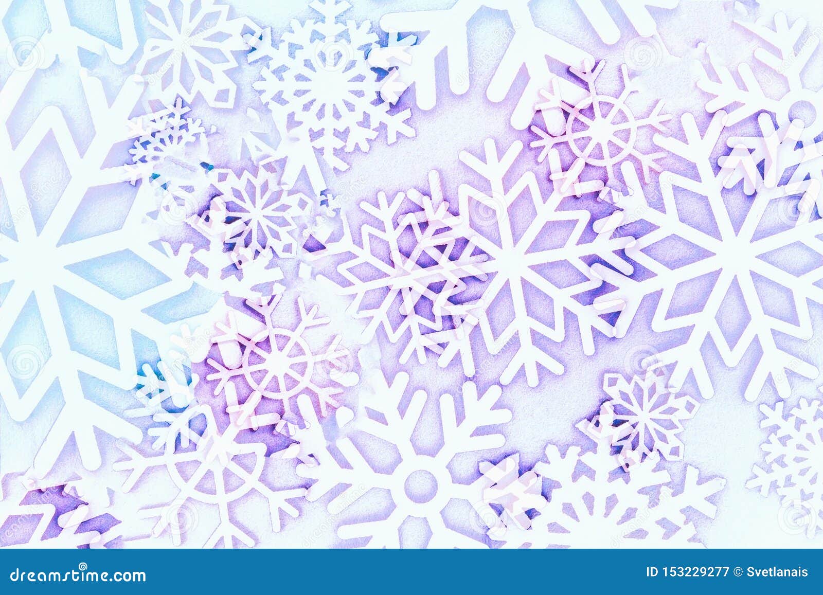 Winter Pattern, Snowflakes on Blue Purple Background. Christmas Concept ...