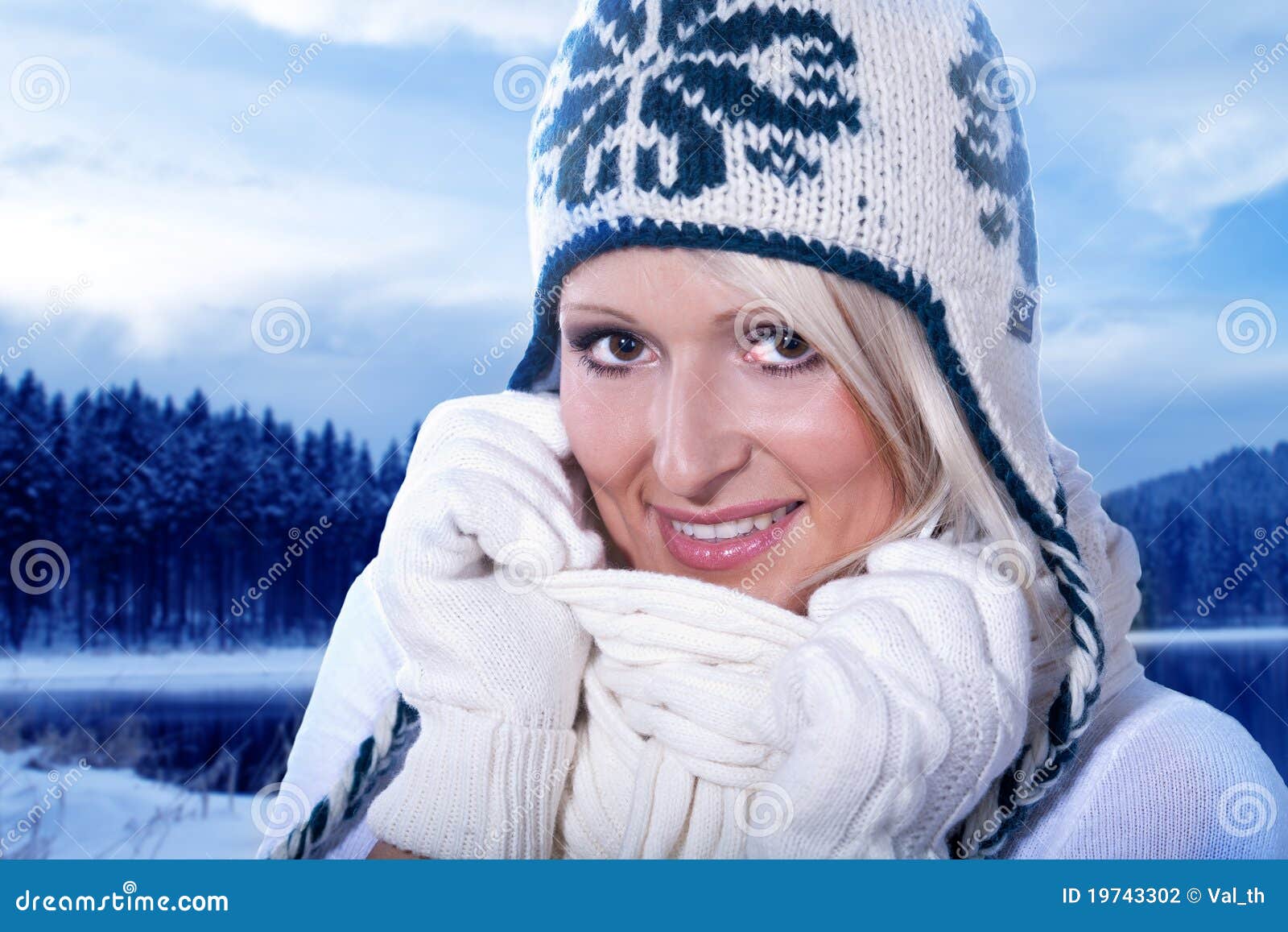Winter portrait of a woman stock photo. Image of cold - 19743302