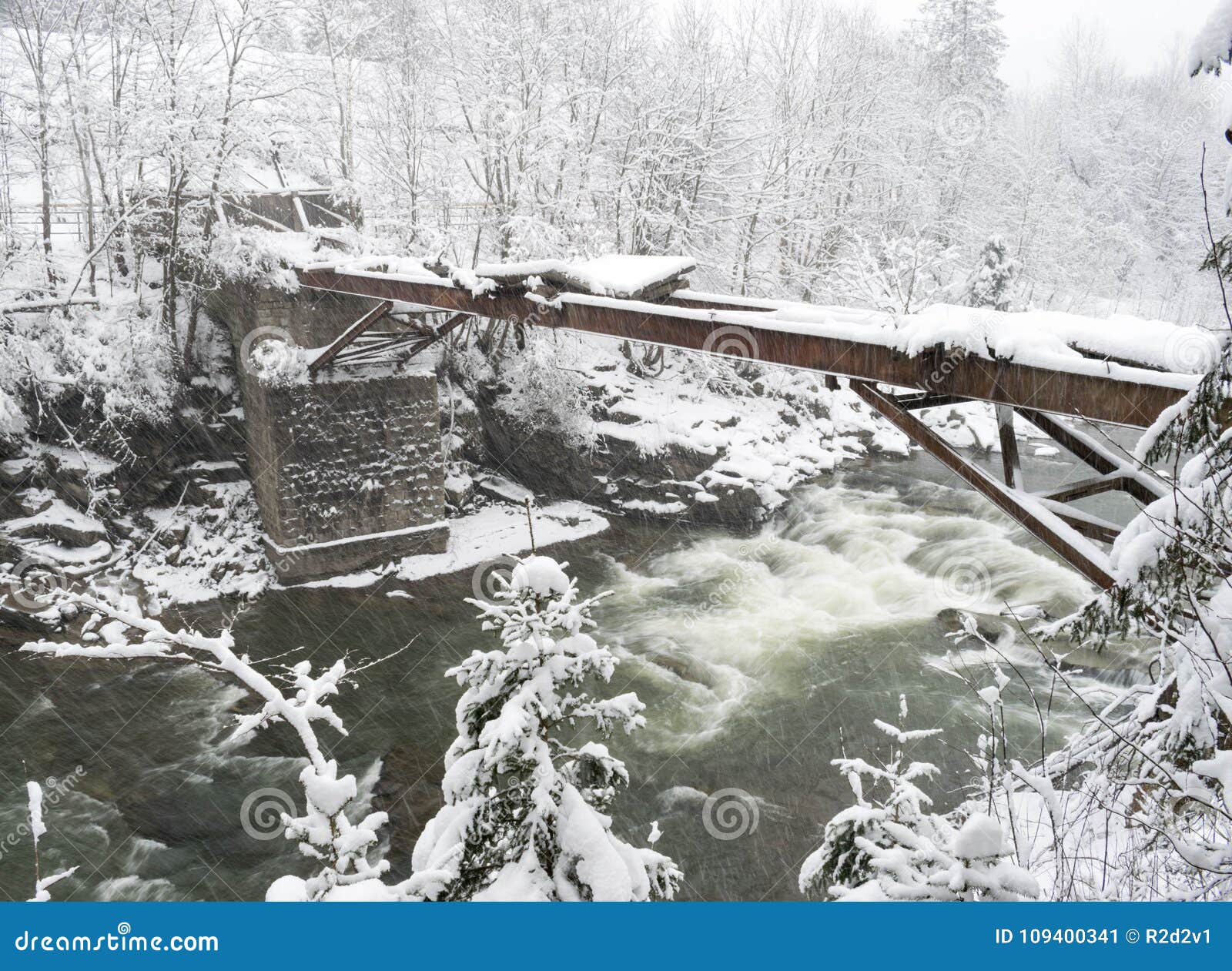 Winter River in and Ruined Bridge Stock Image - Image of cold, plants ...