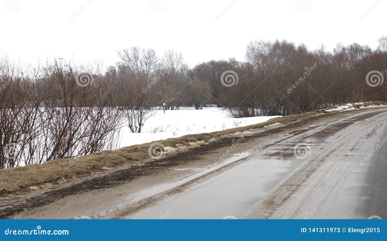 Winter road, thaw stock image. Image of sludge, thaw - 141311973