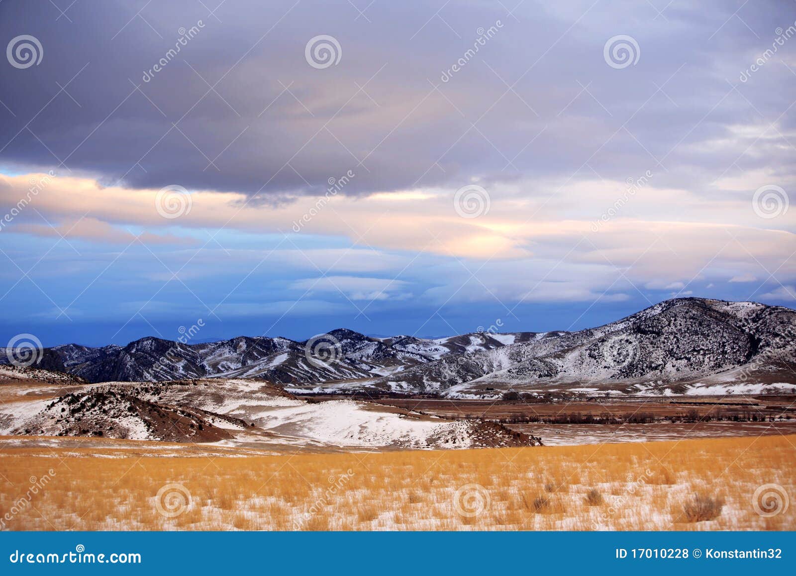 Winter in Rural Area of Montana, USA Stock Photo - Image of range ...