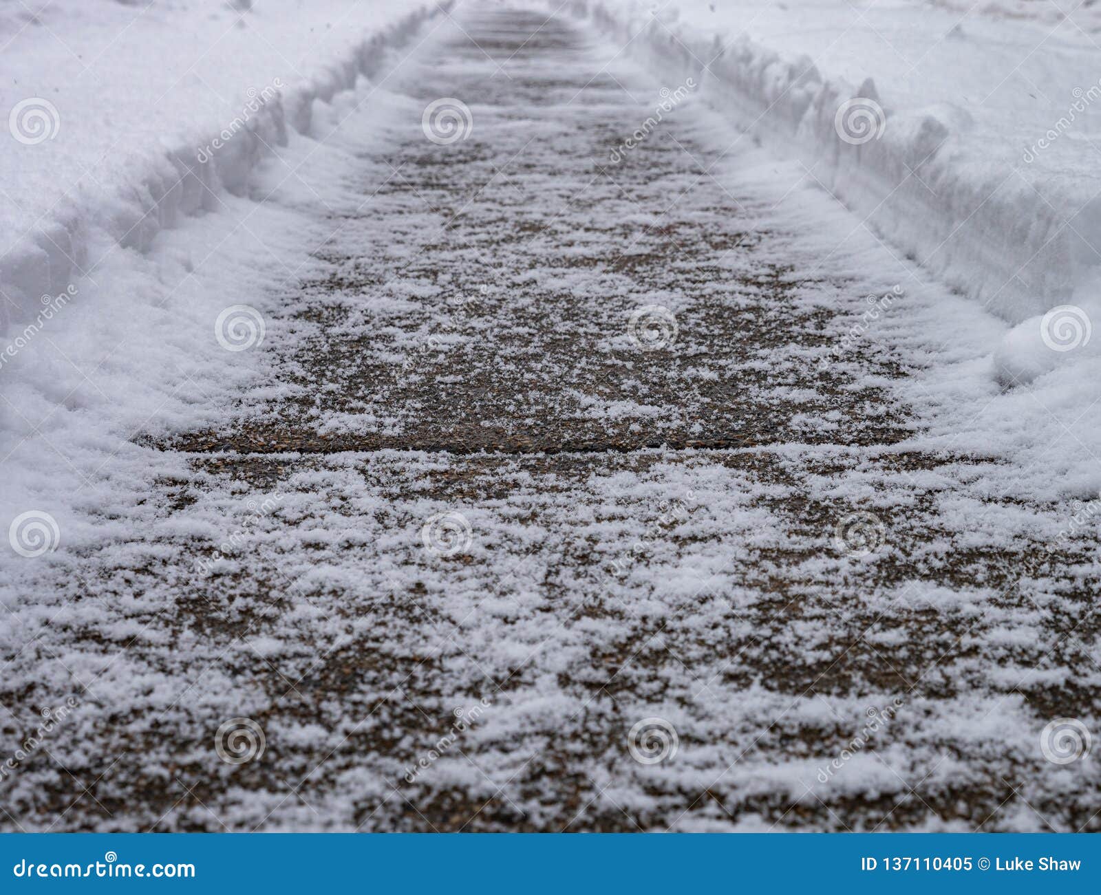 Winter s Path stock image. Image of direction, park - 137110405