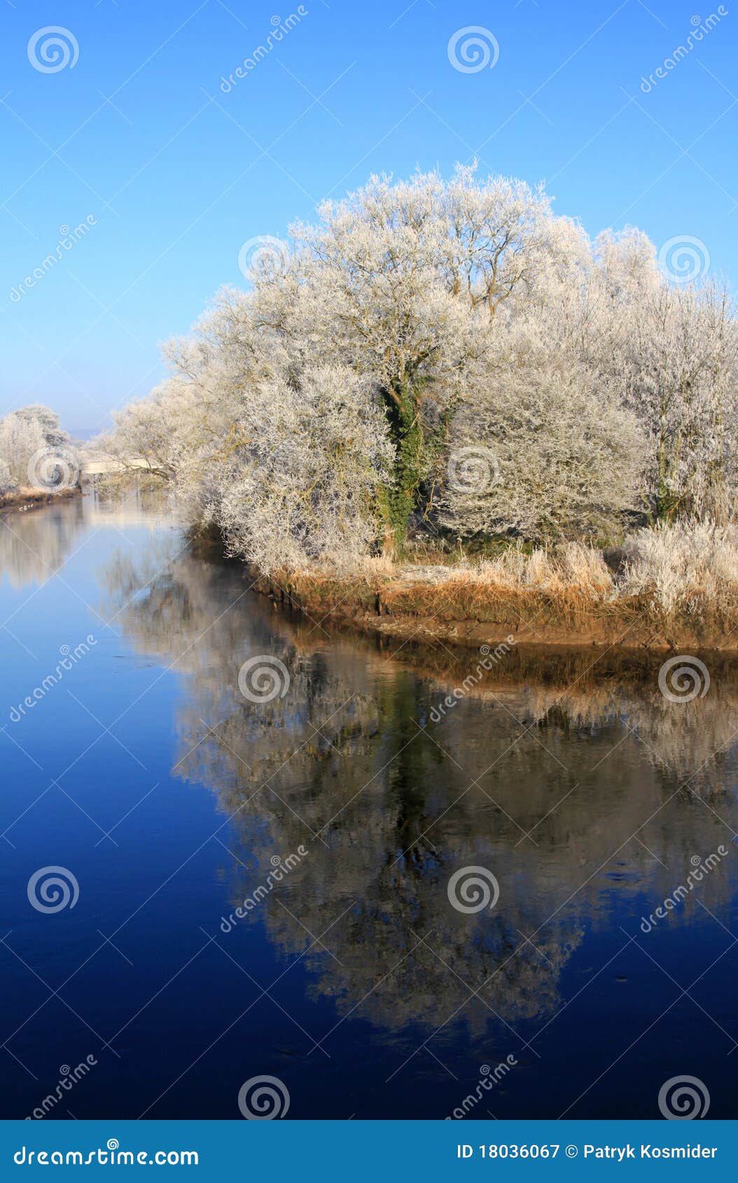 Winter scenery of Limerick stock image. Image of reflection - 18036067