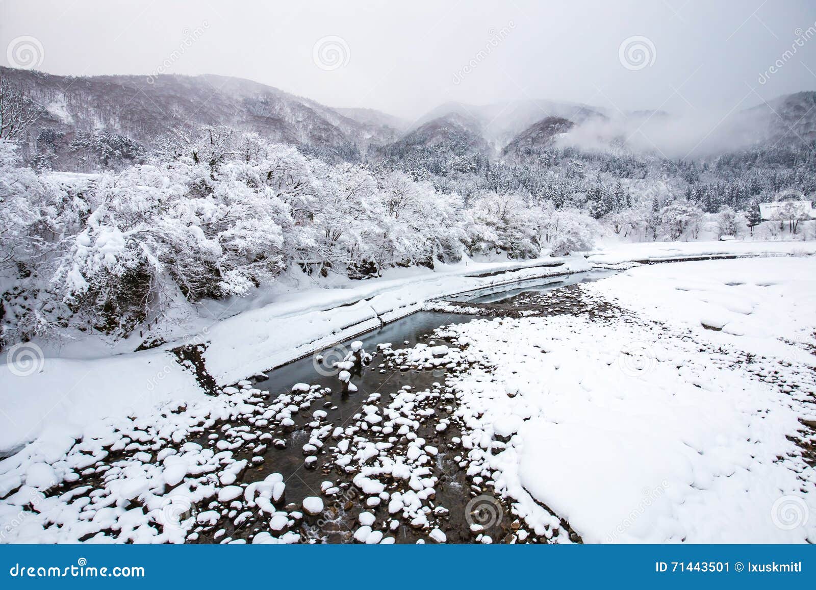 Winter at Shirakawa-go in Japan Stock Image - Image of landscape, japan ...