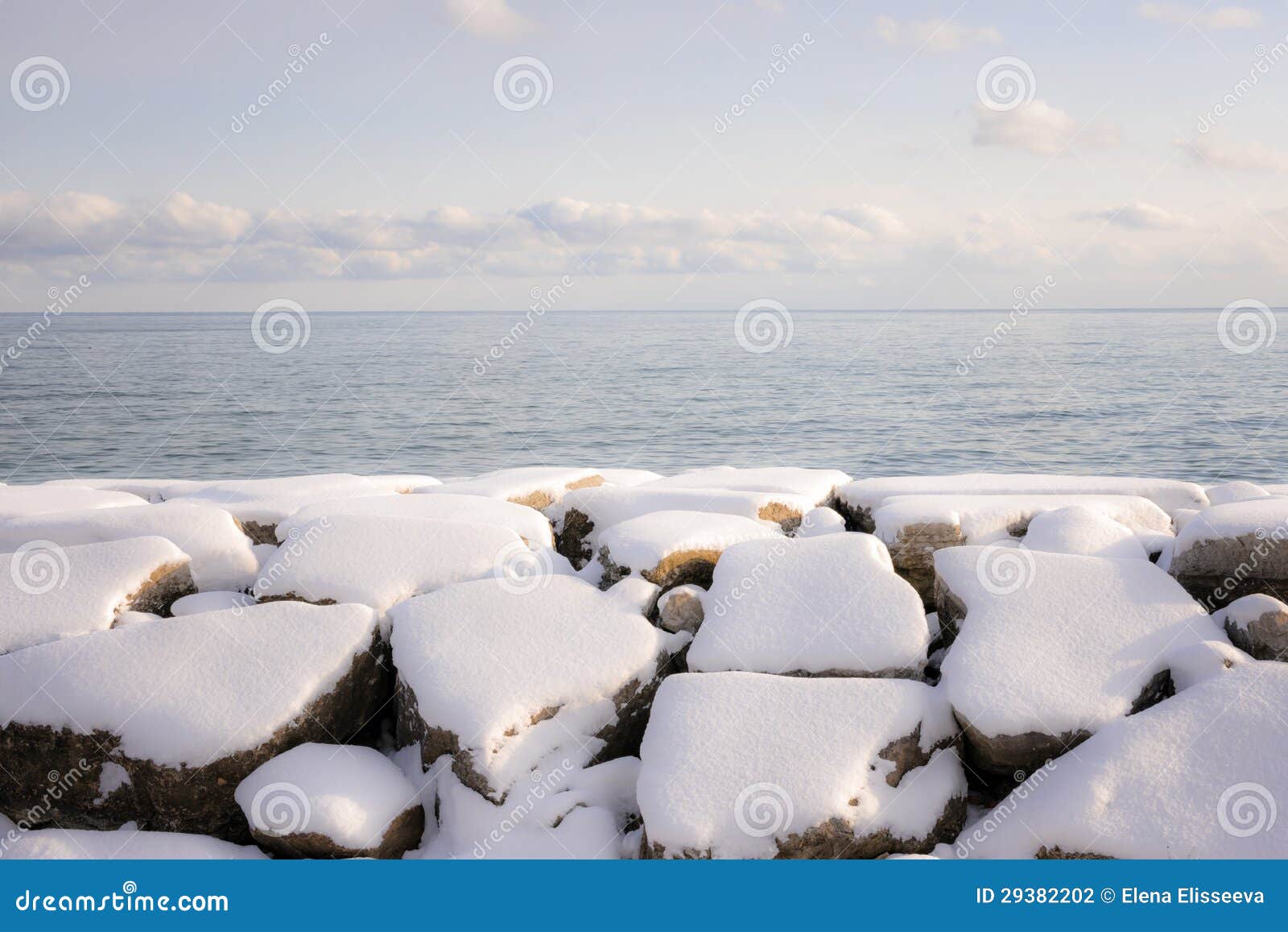 Winter Shore of Lake Ontario Stock Photo - Image of beauty, coastal ...