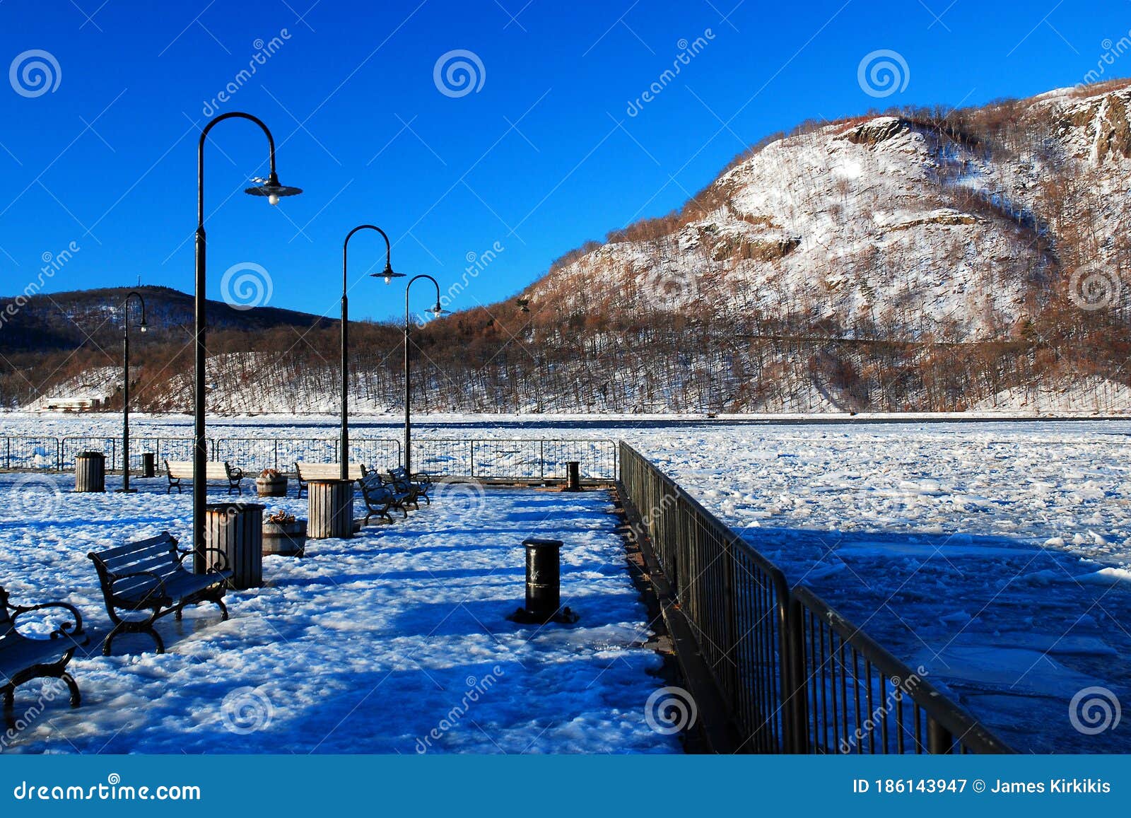 Winter Snow and Ice Dominate a Valley Scene Stock Image - Image of ...