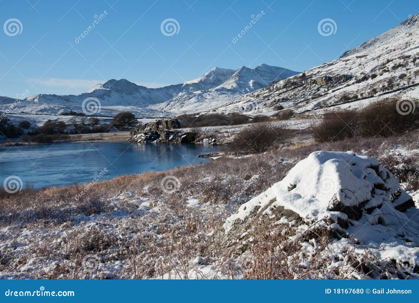 Winter in Snowdonia stock photo. Image of snowdonia, north - 18167680