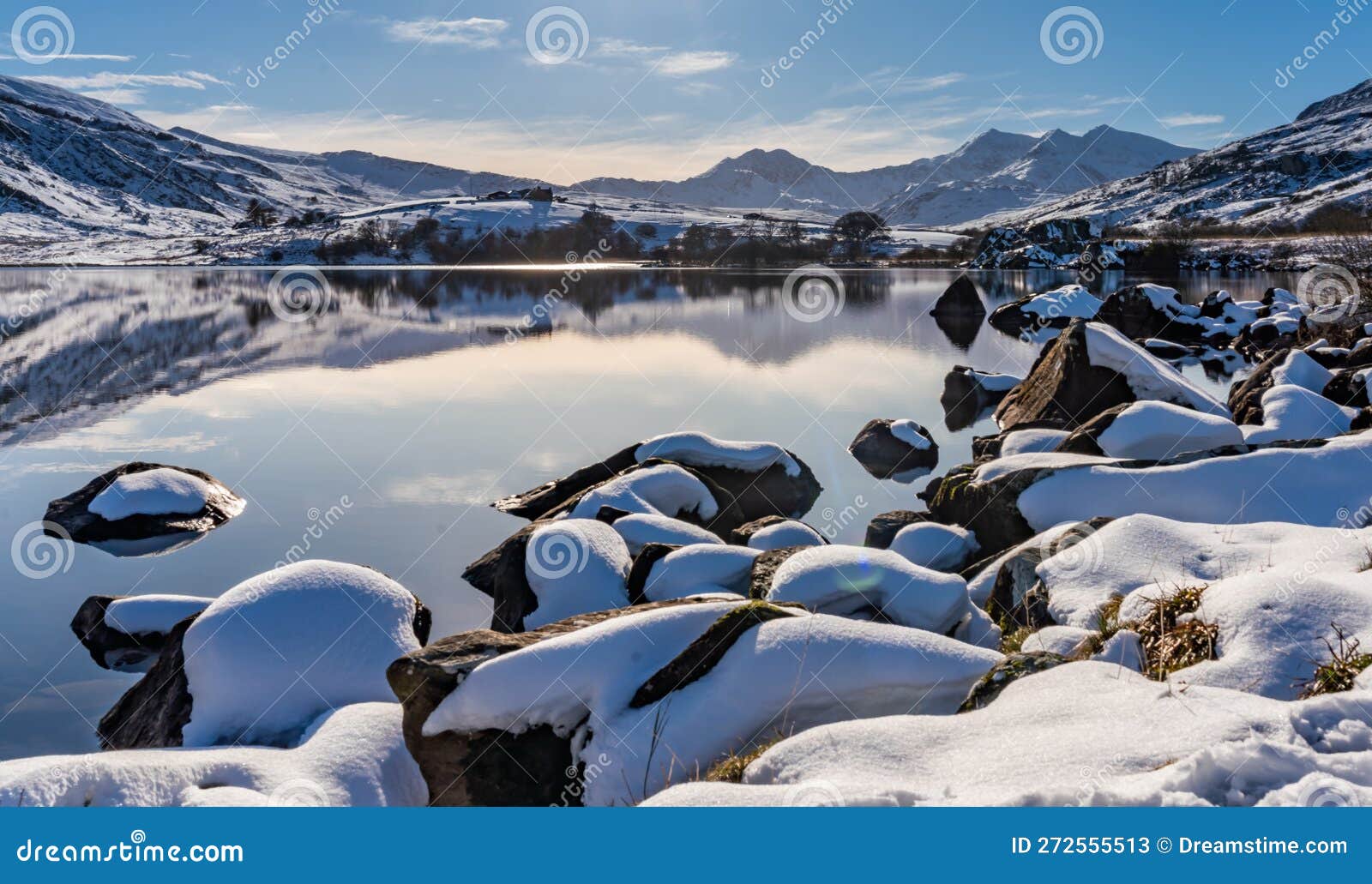 Winter in Snowdonia after a Fall of Snow Stock Image - Image of north ...
