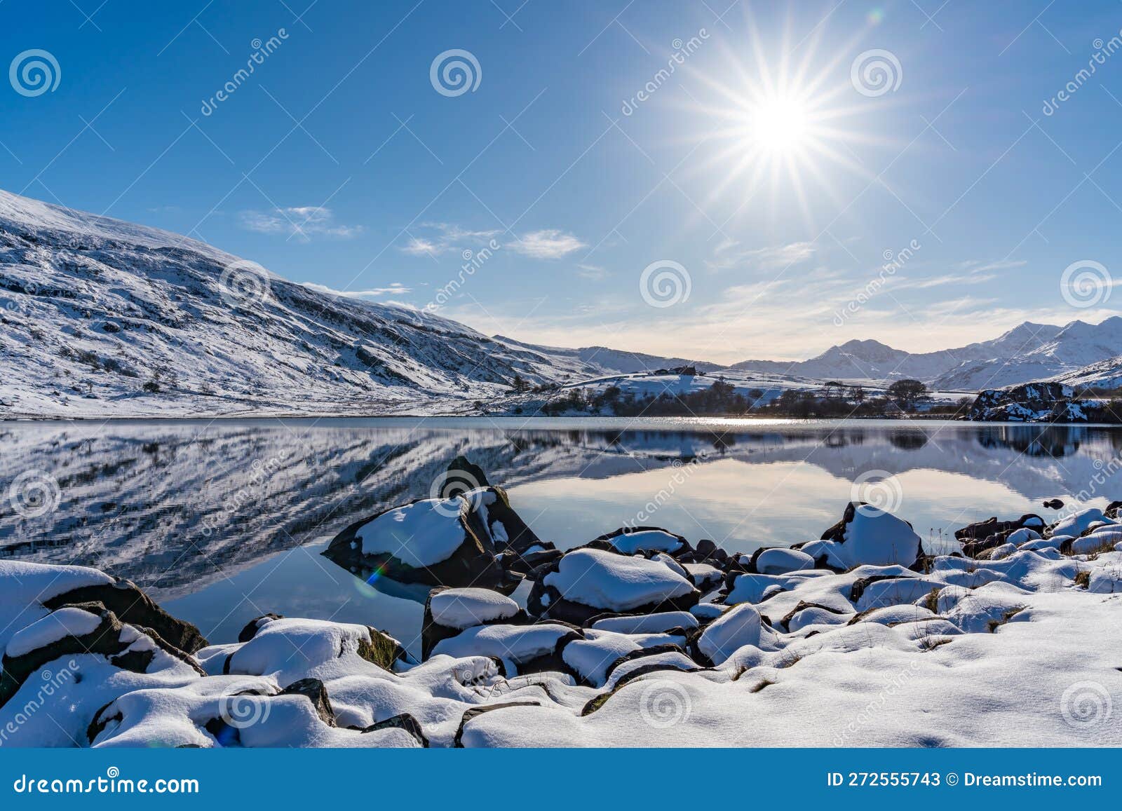 Winter in Snowdonia after a Fall of Snow Stock Image - Image of frozen ...