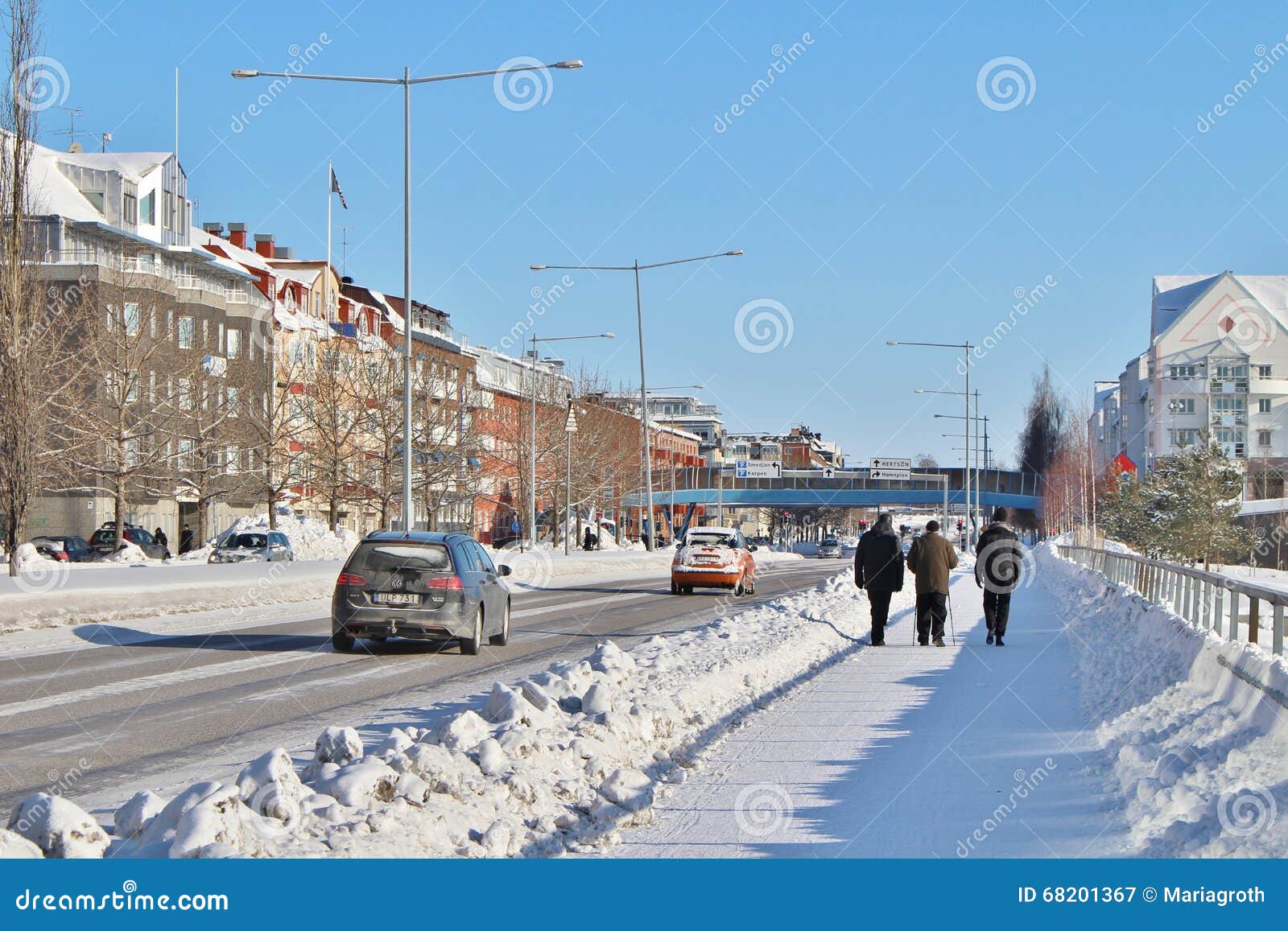 Winter sun over LuleÃ¥ editorial photography. Image of winter - 68201367