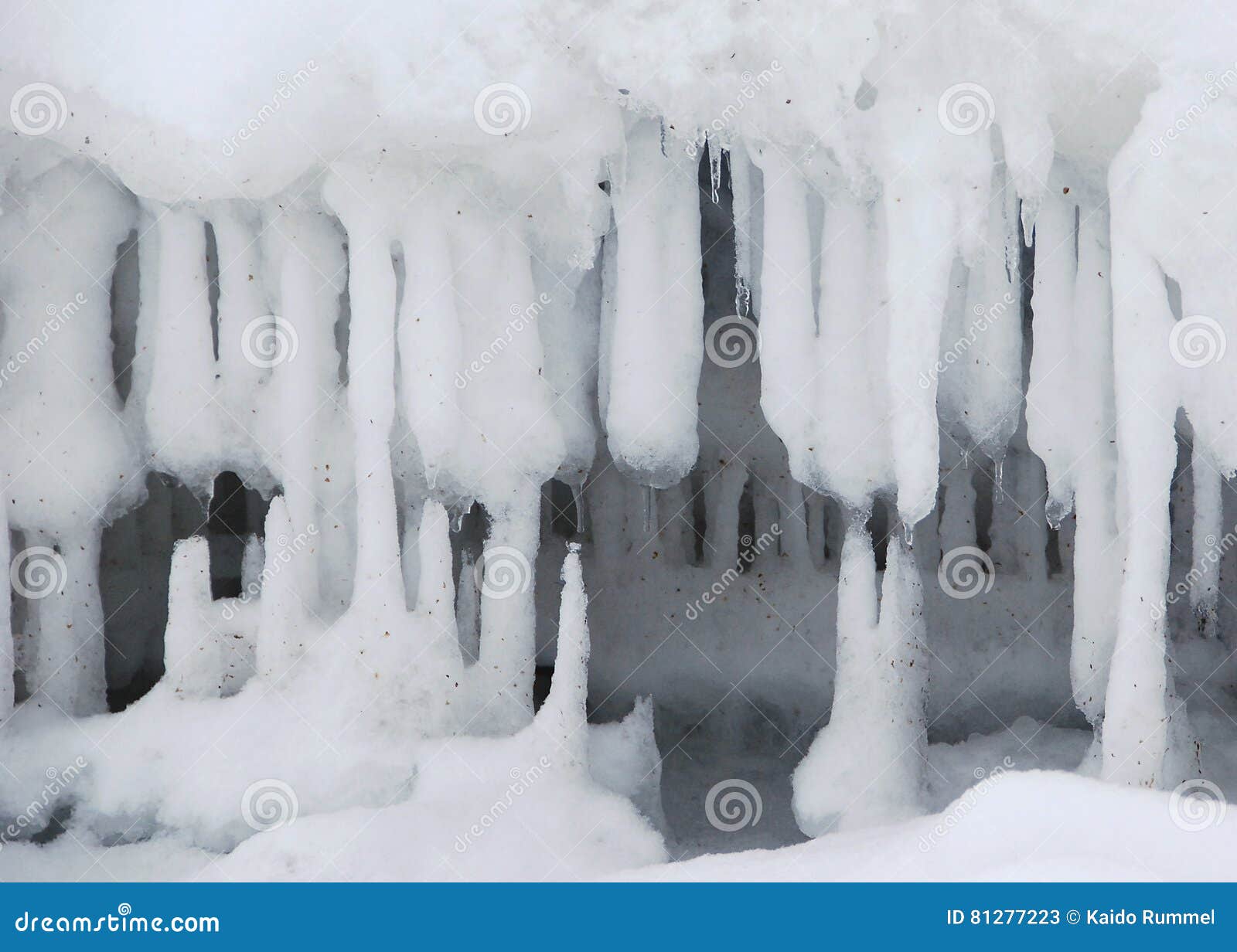 Winter teeth stock image. Image of nature, stalactites - 81277223