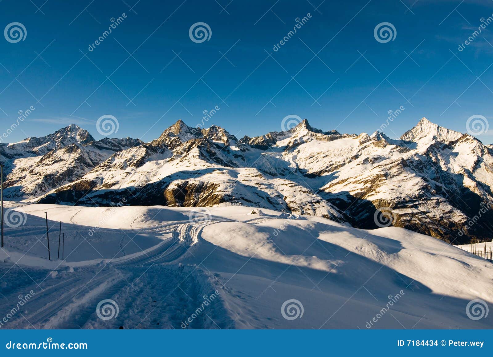 Winter trail at Riffelberg stock photo. Image of lone - 7184434